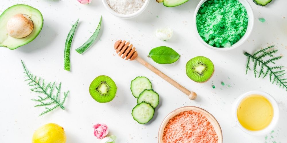 6 Best Eco-Friendly Makeup Brands: Non-Toxic, Organic Beauty